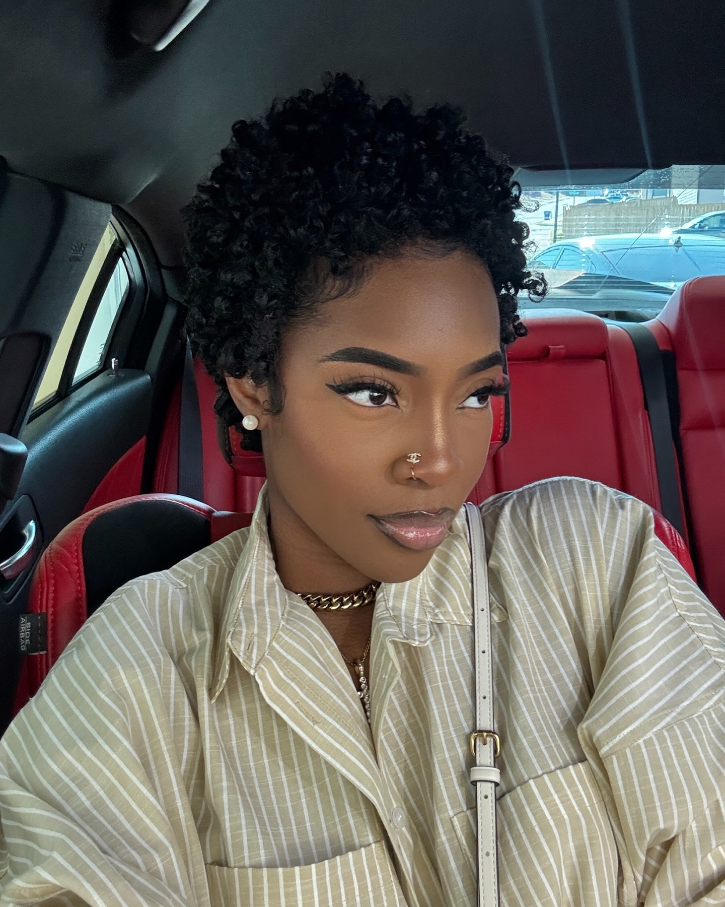 40 Stylish Short Haircuts for Black Women